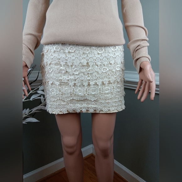 Sans Souci | Skirts | Detailed Cream Colored Mi I Skirt | Poshmark